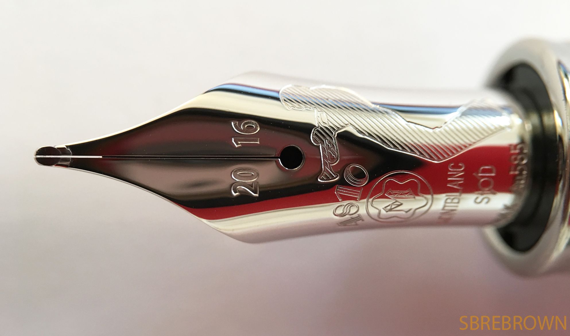 Montblanc Great Characters Miles Davis Fountain Pen Review | Hey there!