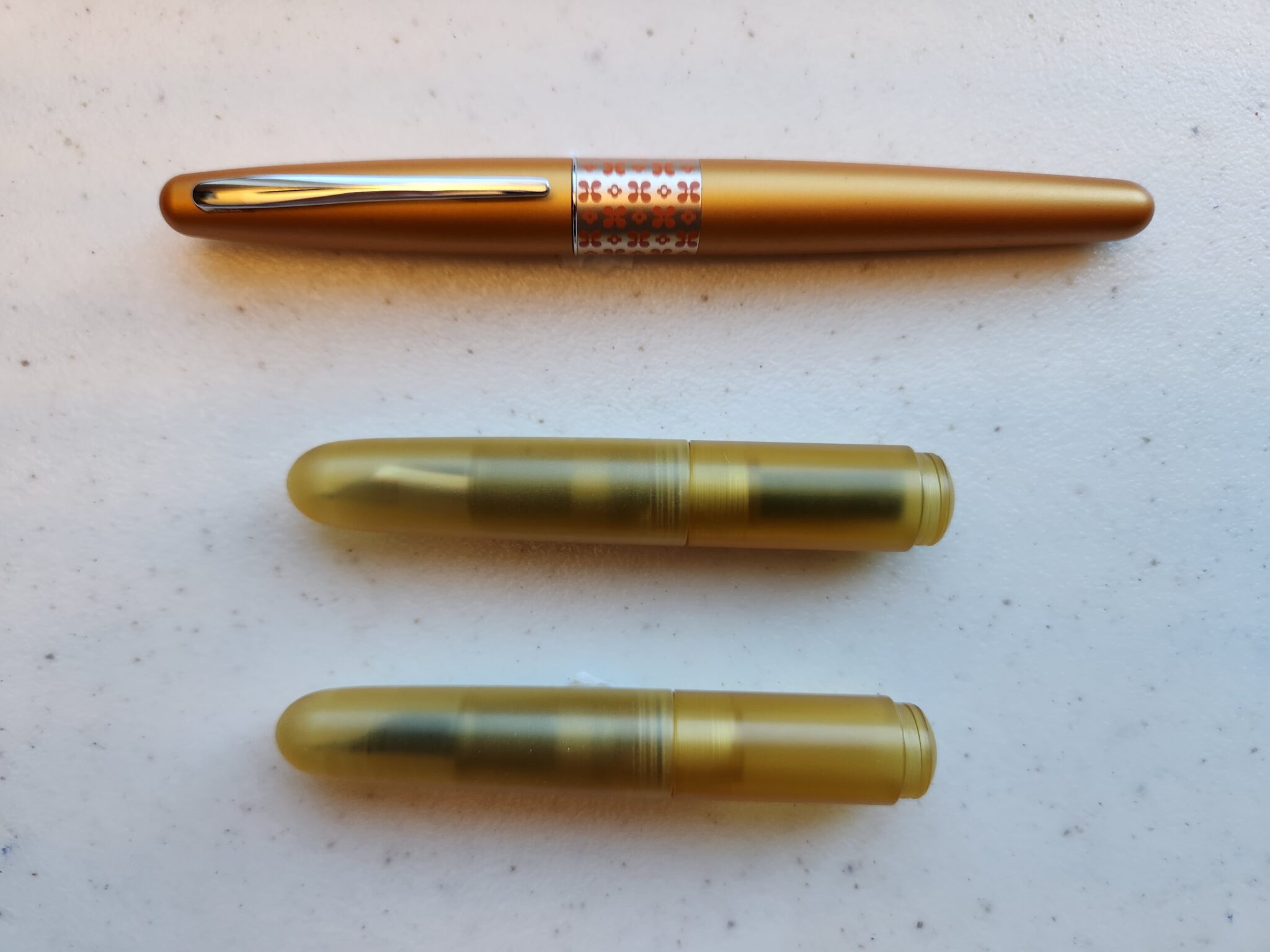 Ensso Piuma Pocket Ultem Fountain Pen Review | Hey there!