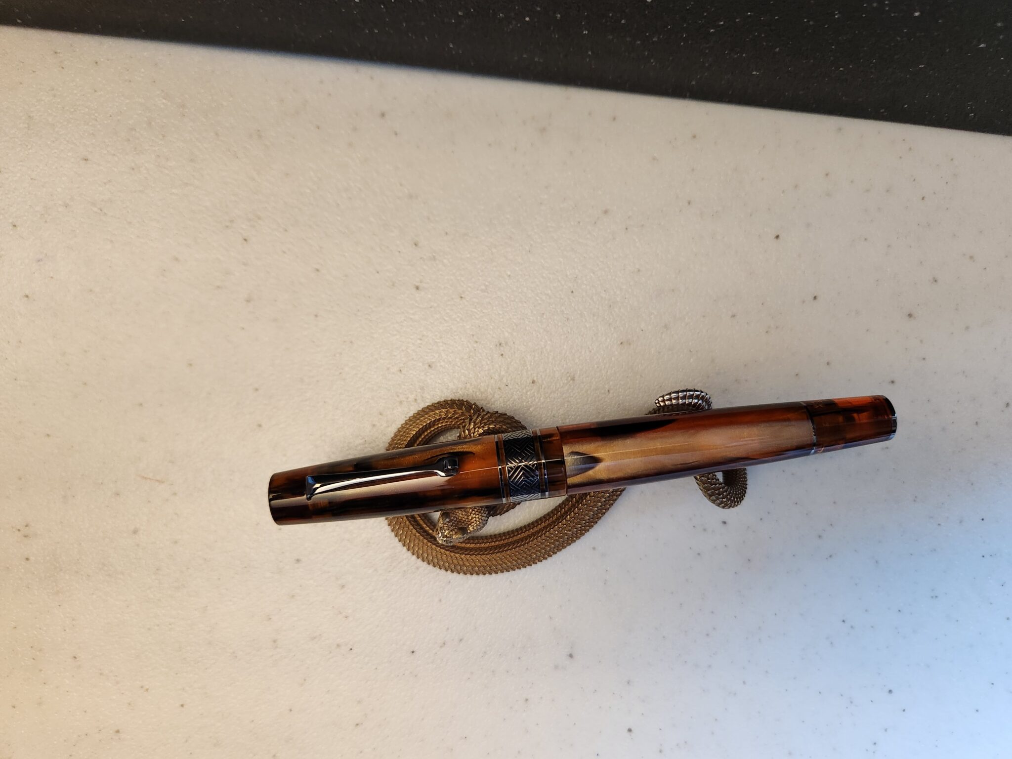 Coppertist Wu Brass Snake Pen Stand | Hey there!