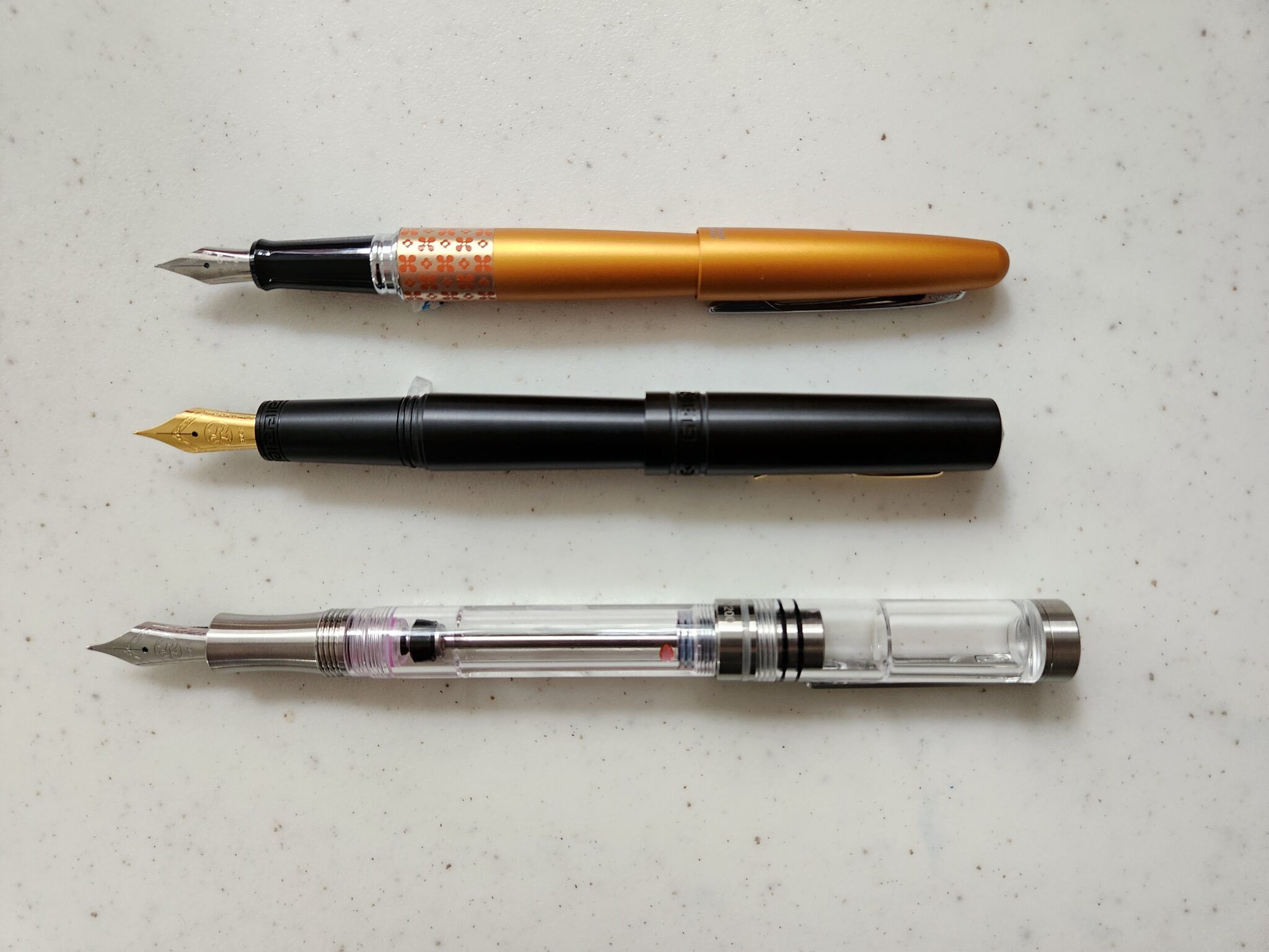 Asvine V200 Fountain Pen Review | Hey there!