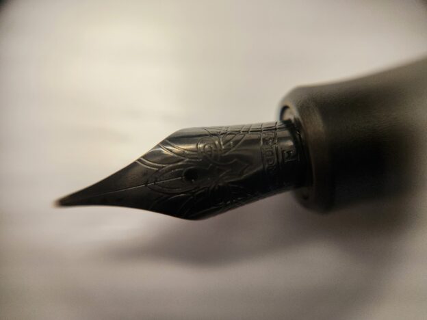 Hongdian M2 Pocket Fountain Pen Review | Hey there!